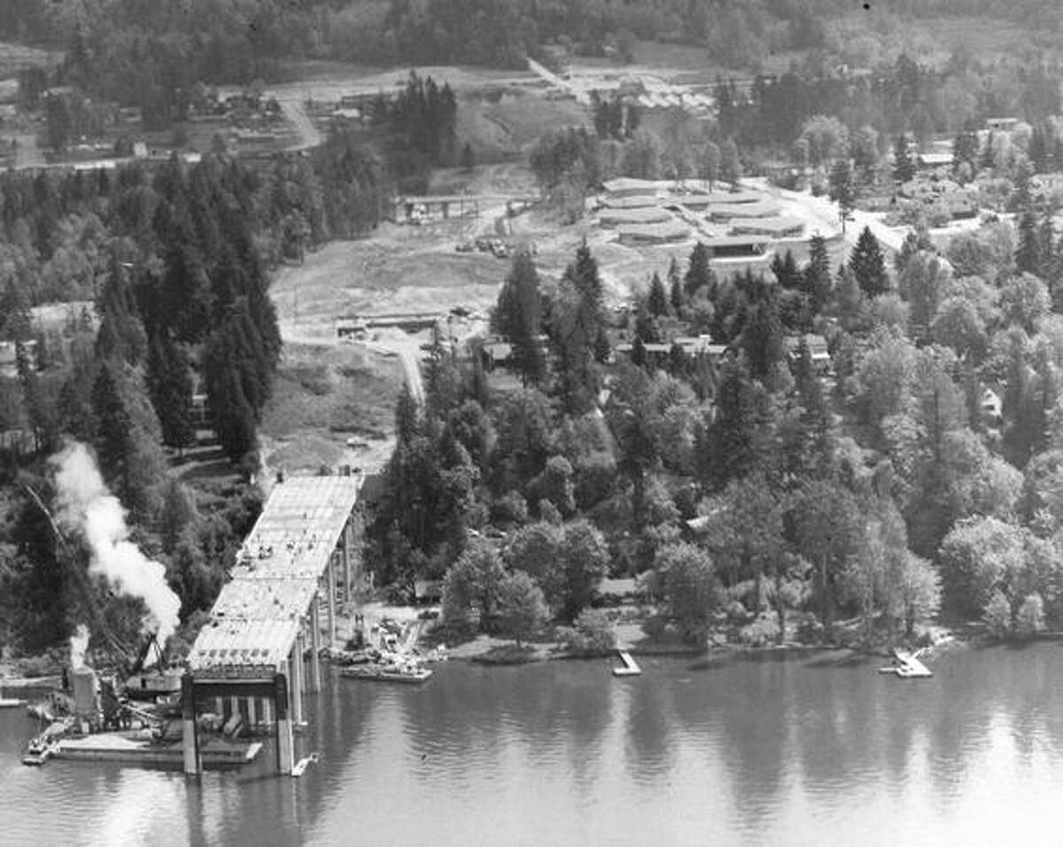 Photos: As new 520 bridge opens westbound lanes, look back on the old one