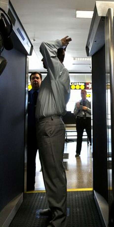 Backscatter X-ray scanner at Sea-Tac Airport - seattlepi.com