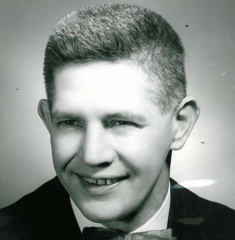 Legendary Washington basketball coach Marv Harshman dead at 95