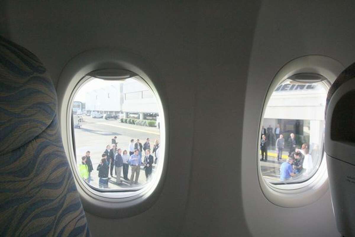 flydubai Boeing 737 with Sky Interior