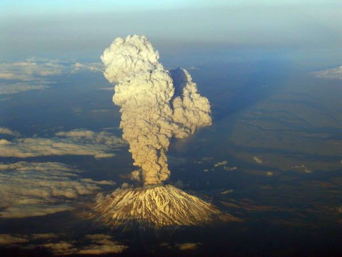 P-I archive: Mount St. Helens