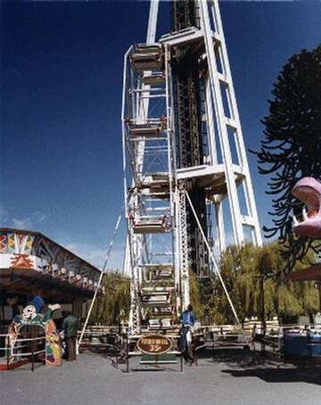 P-I archives: Seattle amusement parks