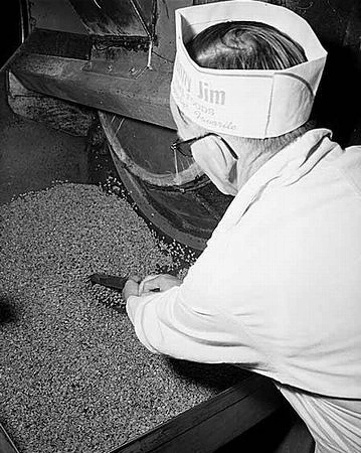 Former Sunny Jim factory fire, Sept. 20, 2010