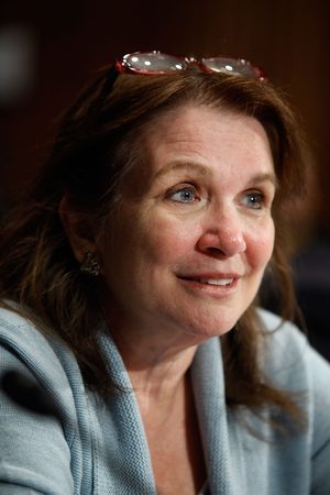 Elizabeth Edwards dies