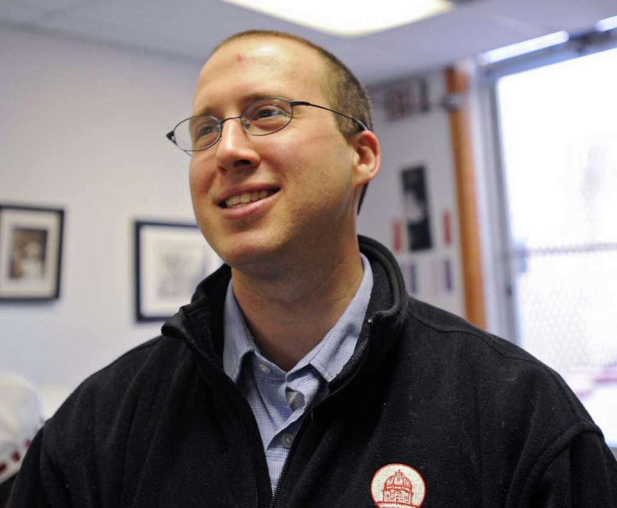 Amid dreams, 7 empty seats