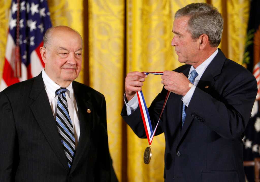 Internet data pioneer Paul Baran dies at 84
