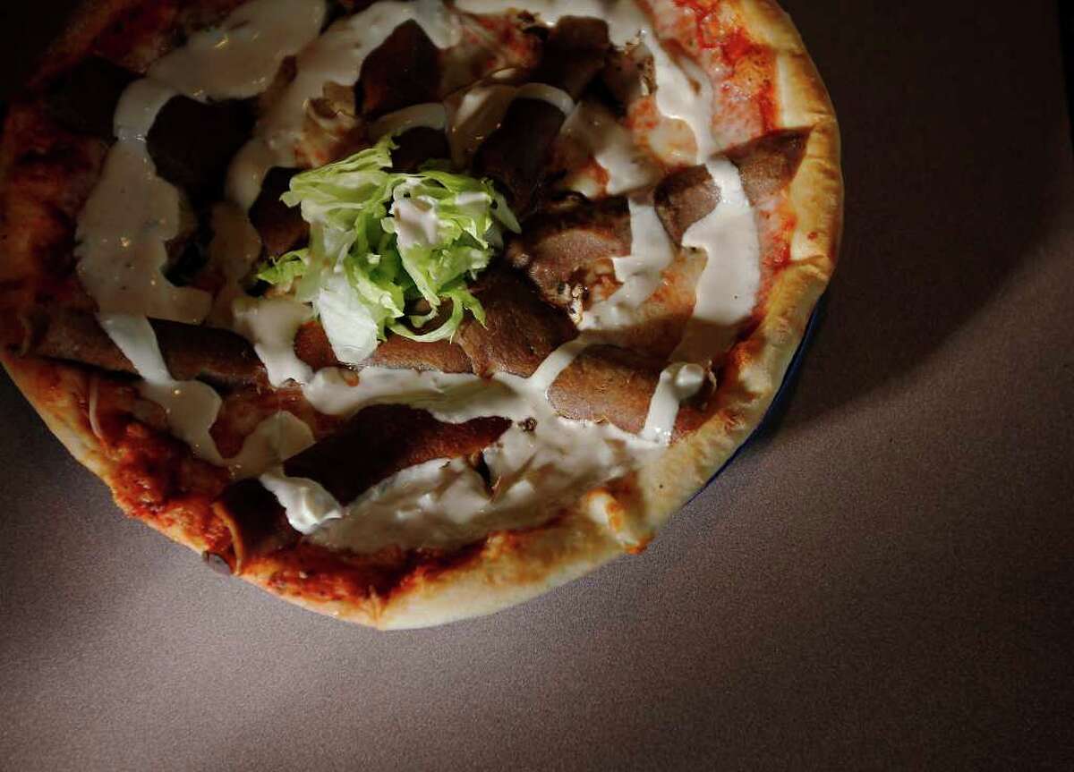 Swedish pizza spot Royal Pizza opens Stone Oak location