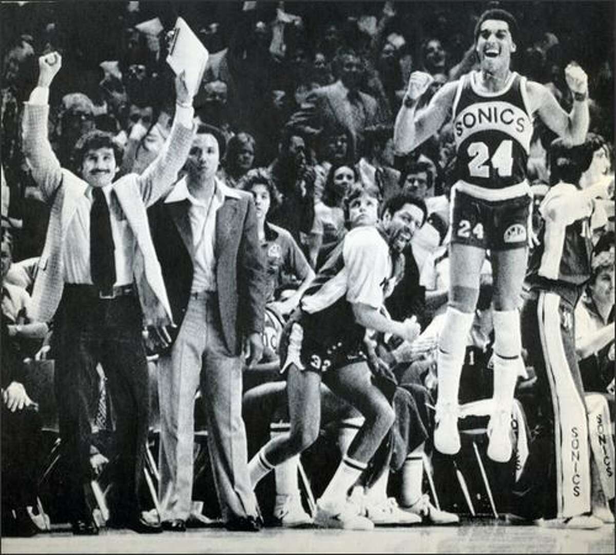 Sonics championship trophy to be displayed again