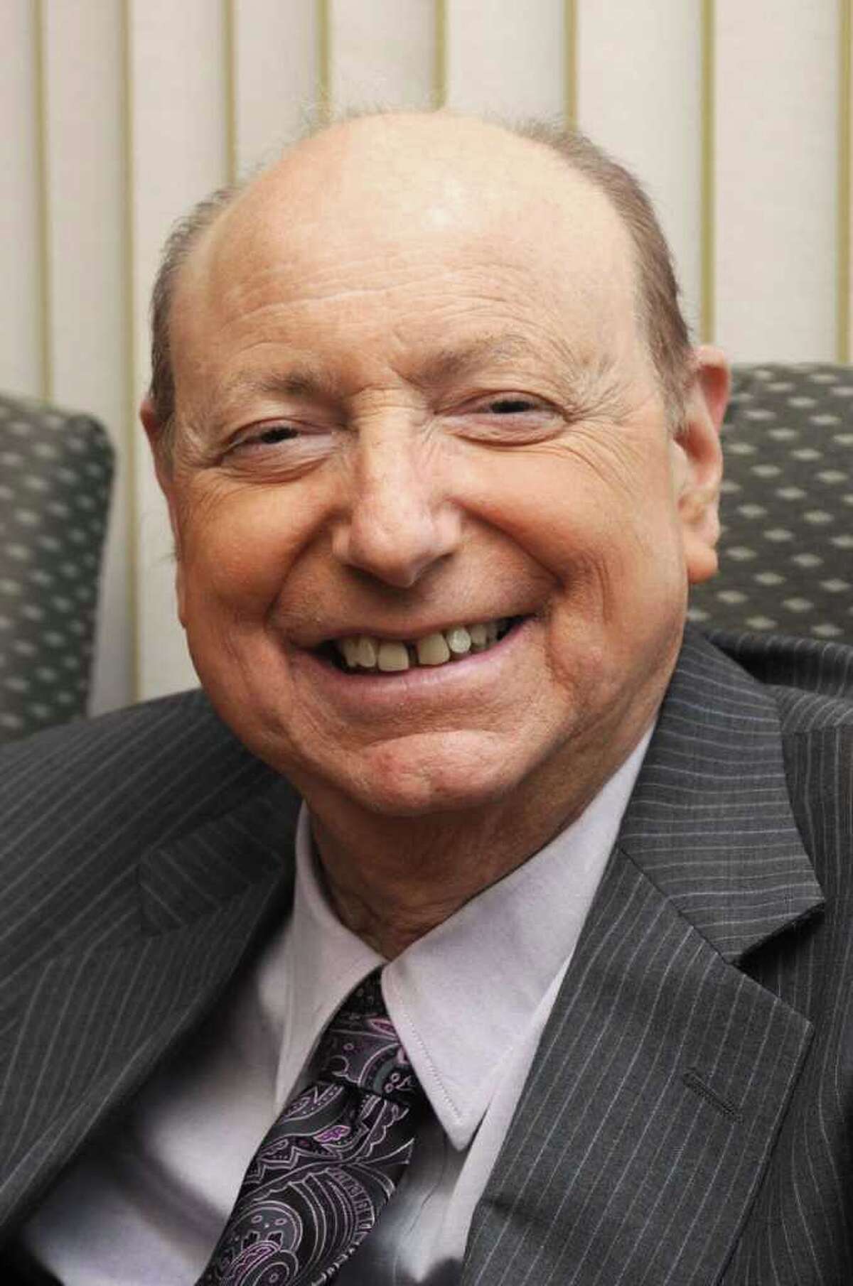 Dr. Mel 'reigns' at WestConn