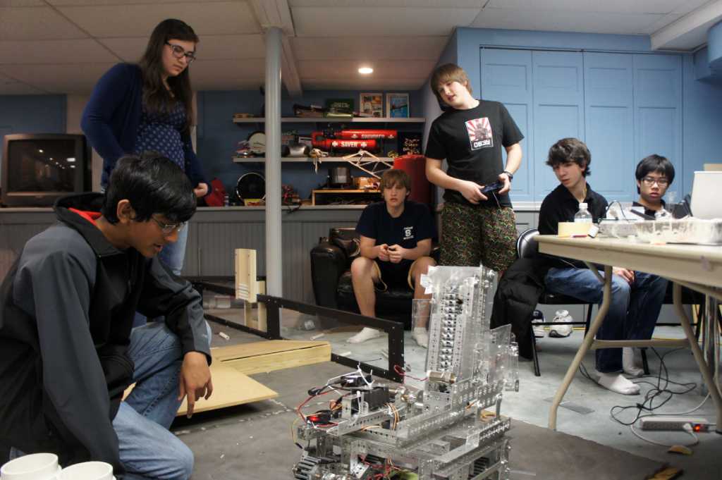 Staples robotics team is programmed for success