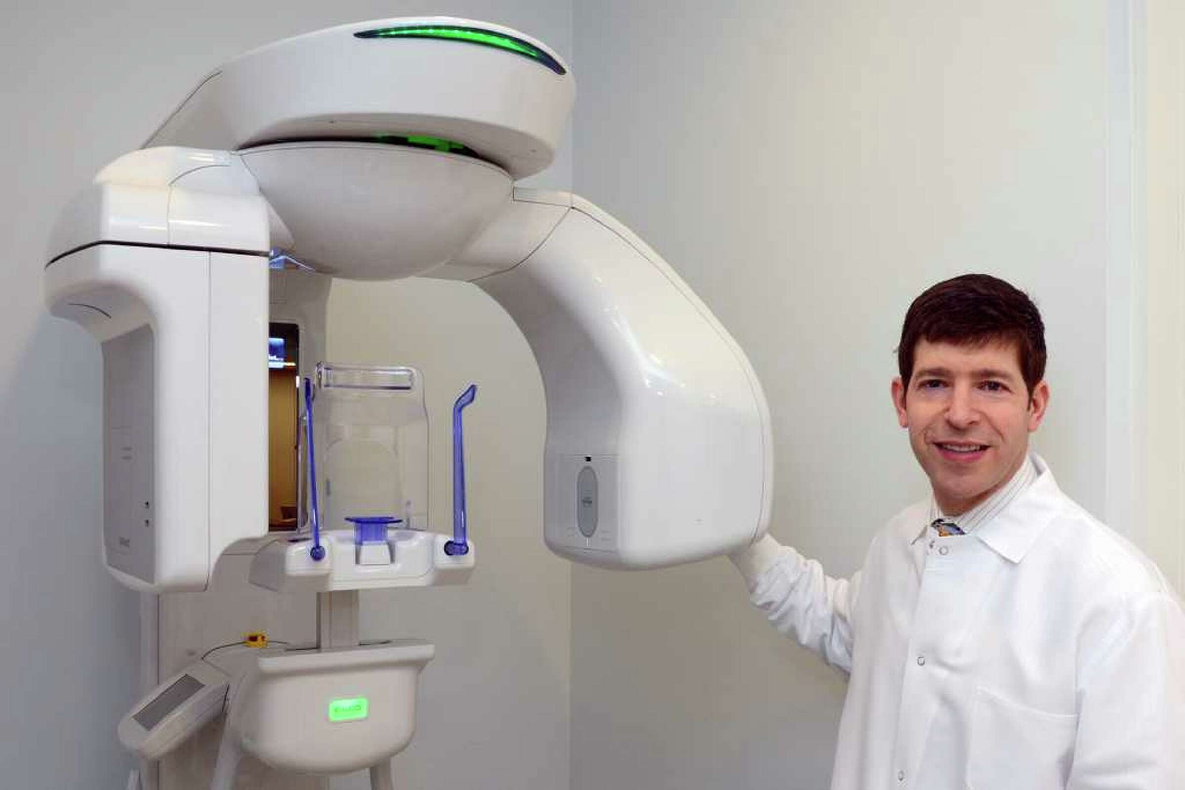 Longtime Greenwich dentist takes root on West Elm