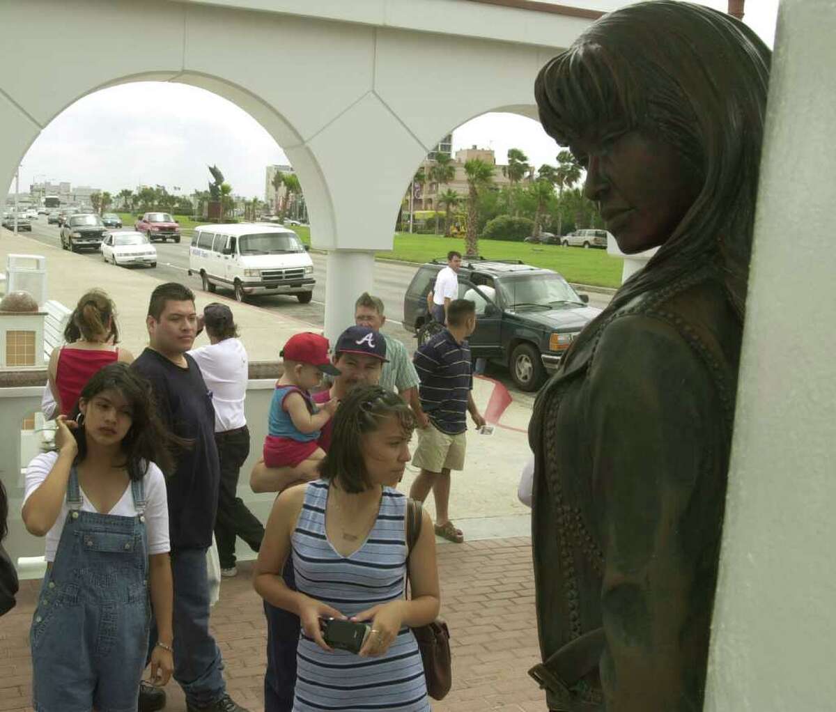 Tejano singer Selena killed in a Corpus motel
