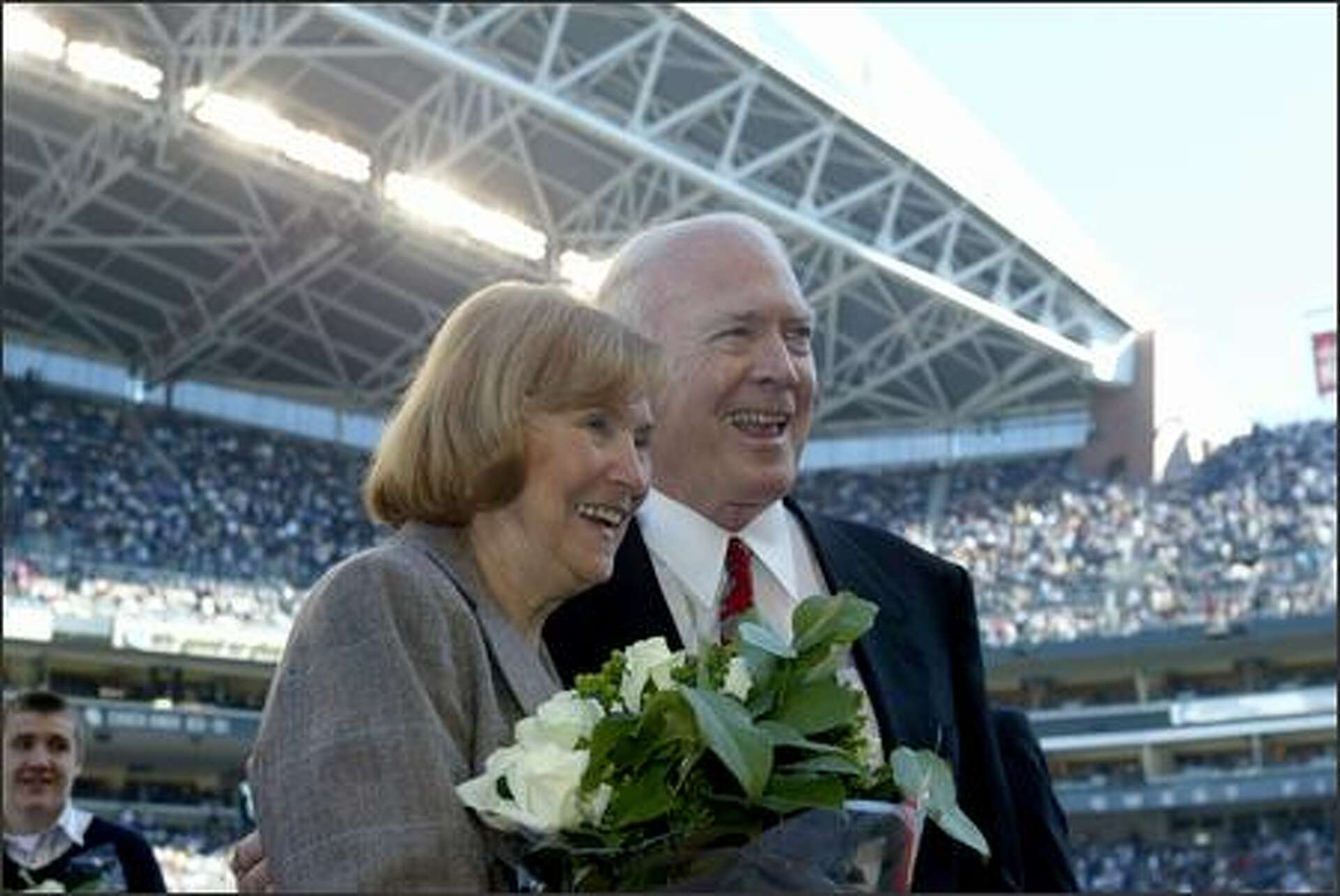 Chuck Knox, Seahawks Ring of Honor coach, dies at 86