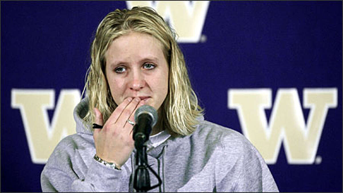 Daily News Gallery - 1/9/2003