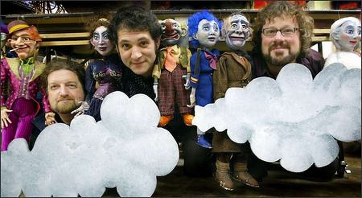 Daily News Gallery - 4/16/2004