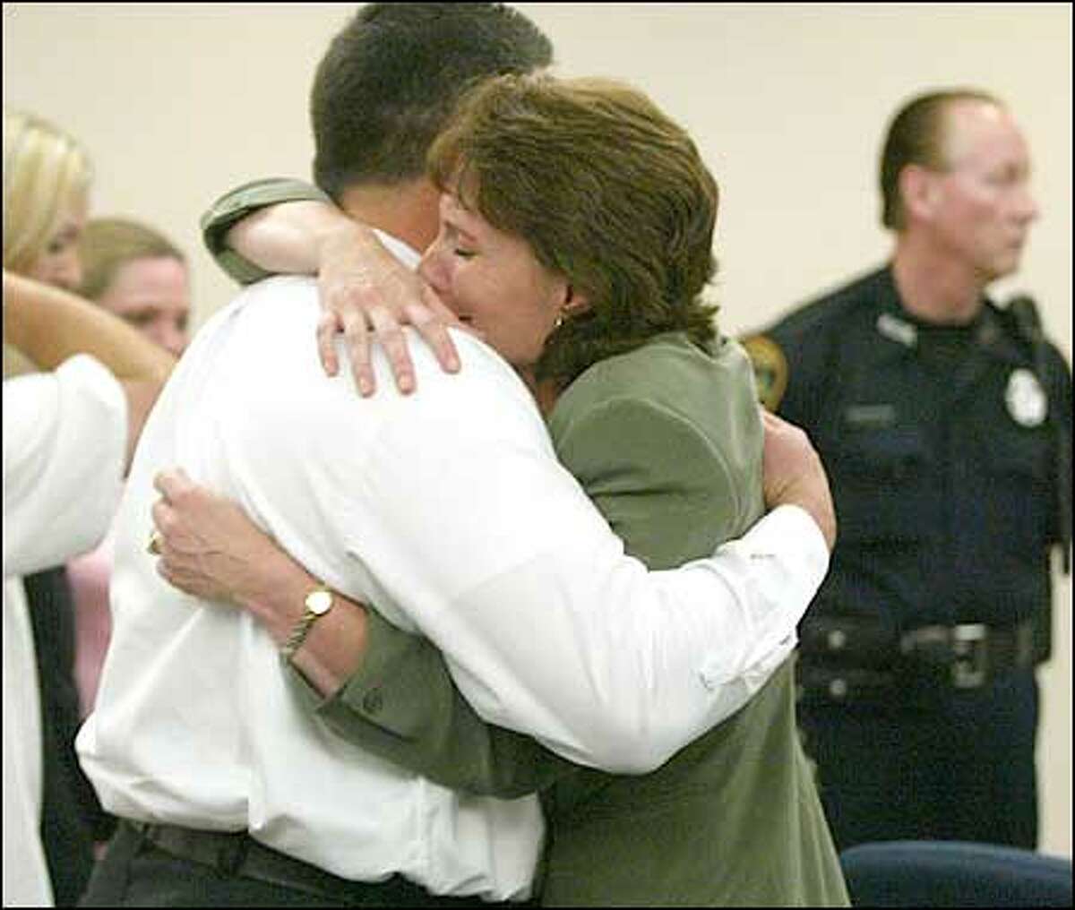 Daily News Gallery - 6/22/2002