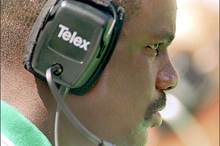 Daily News Gallery - 7/25/2003