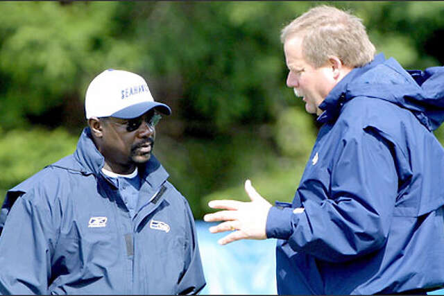 Daily News Gallery - 7/25/2003