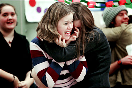 Daily News Gallery - 12/20/2002