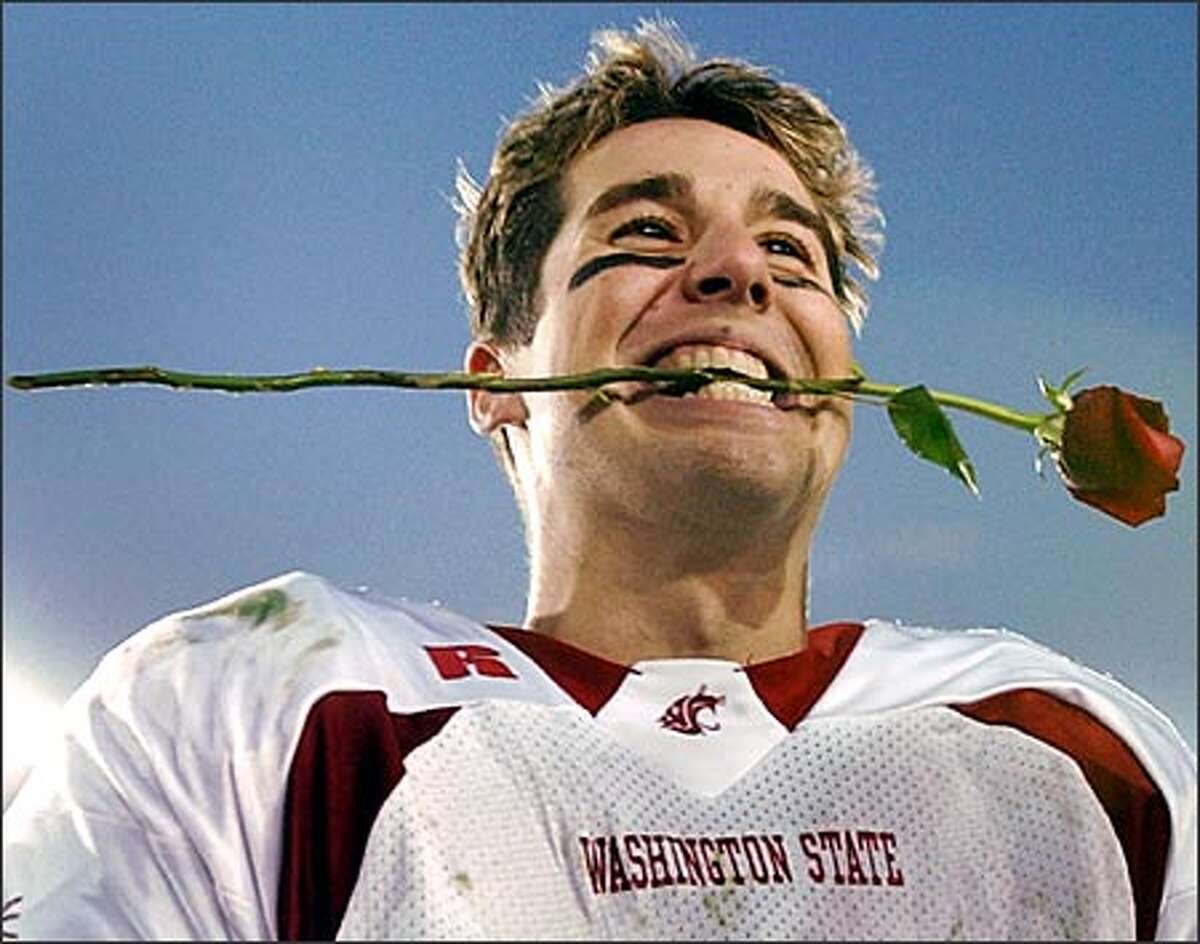 Daily News Gallery - 12/28/2002