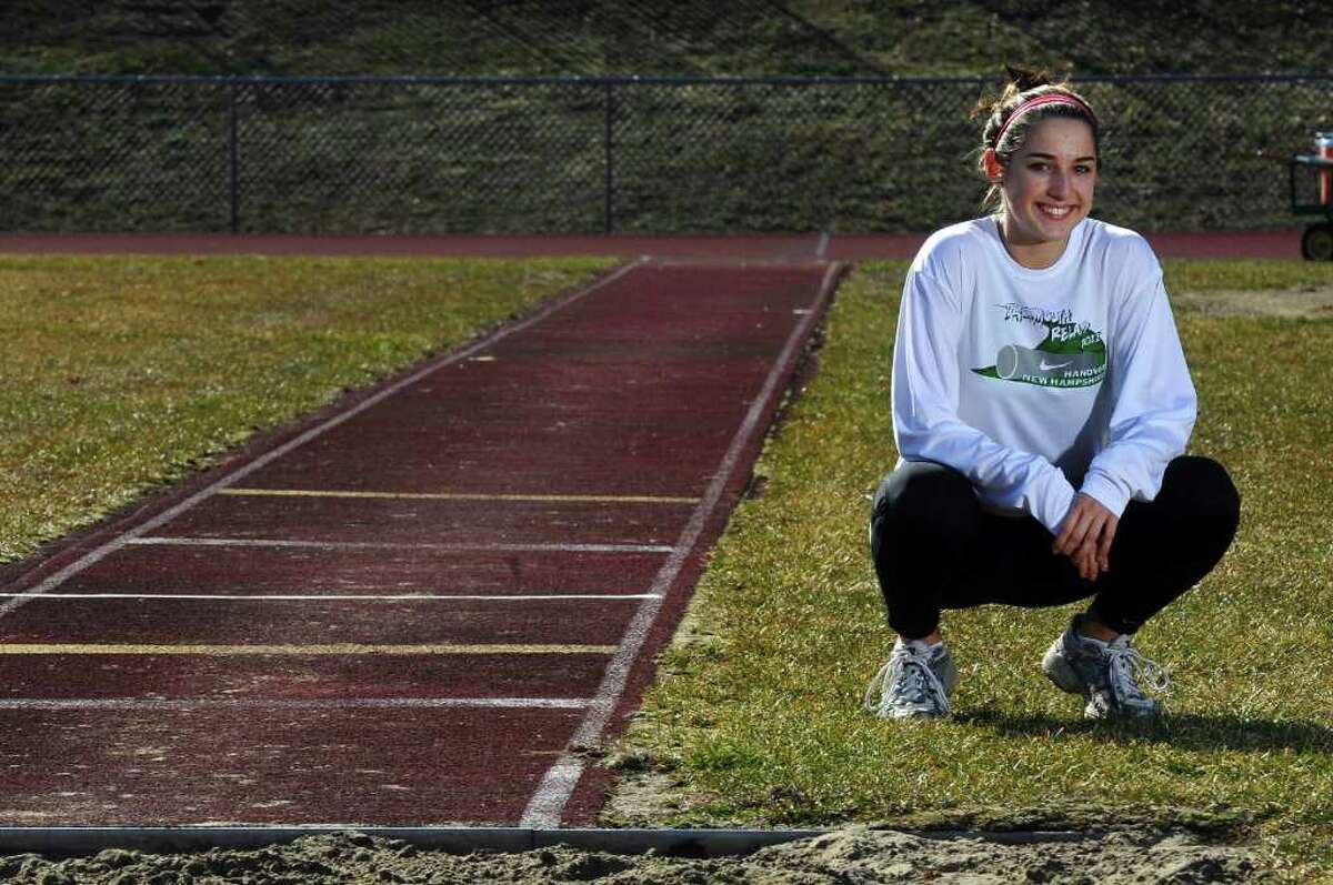 Shapiro leaps to top in triple jump