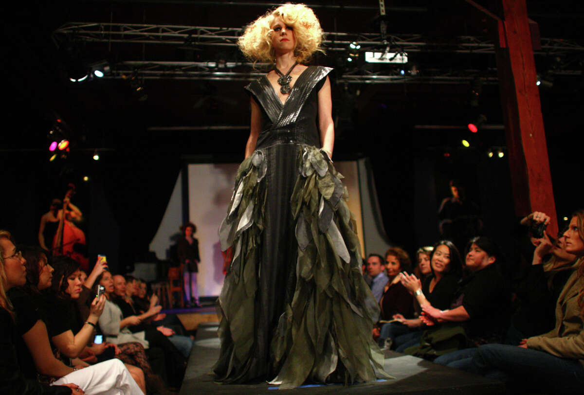 Fashion Week design competition
