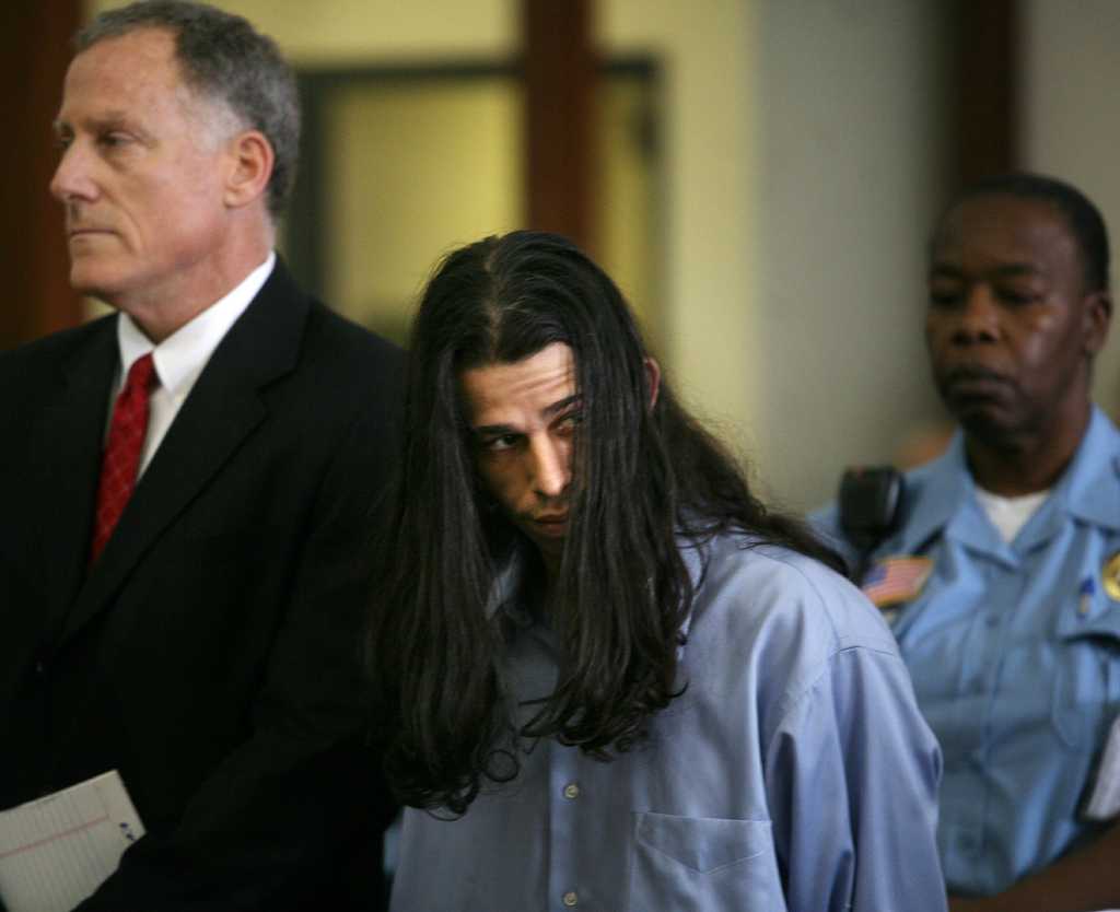 Butcher admits he killed pregnant girlfriend, grandma