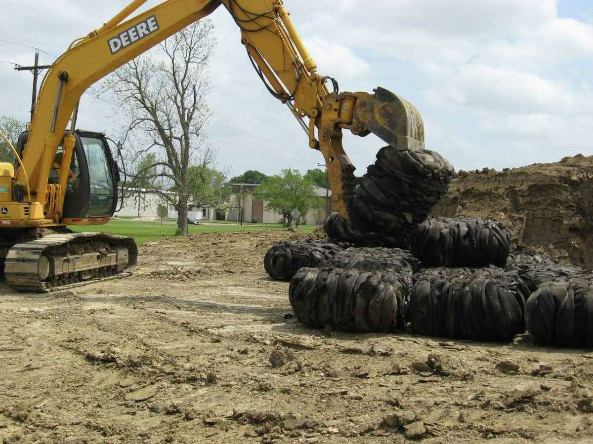Busted tires from Southeast Texas roads put on erosion control duty