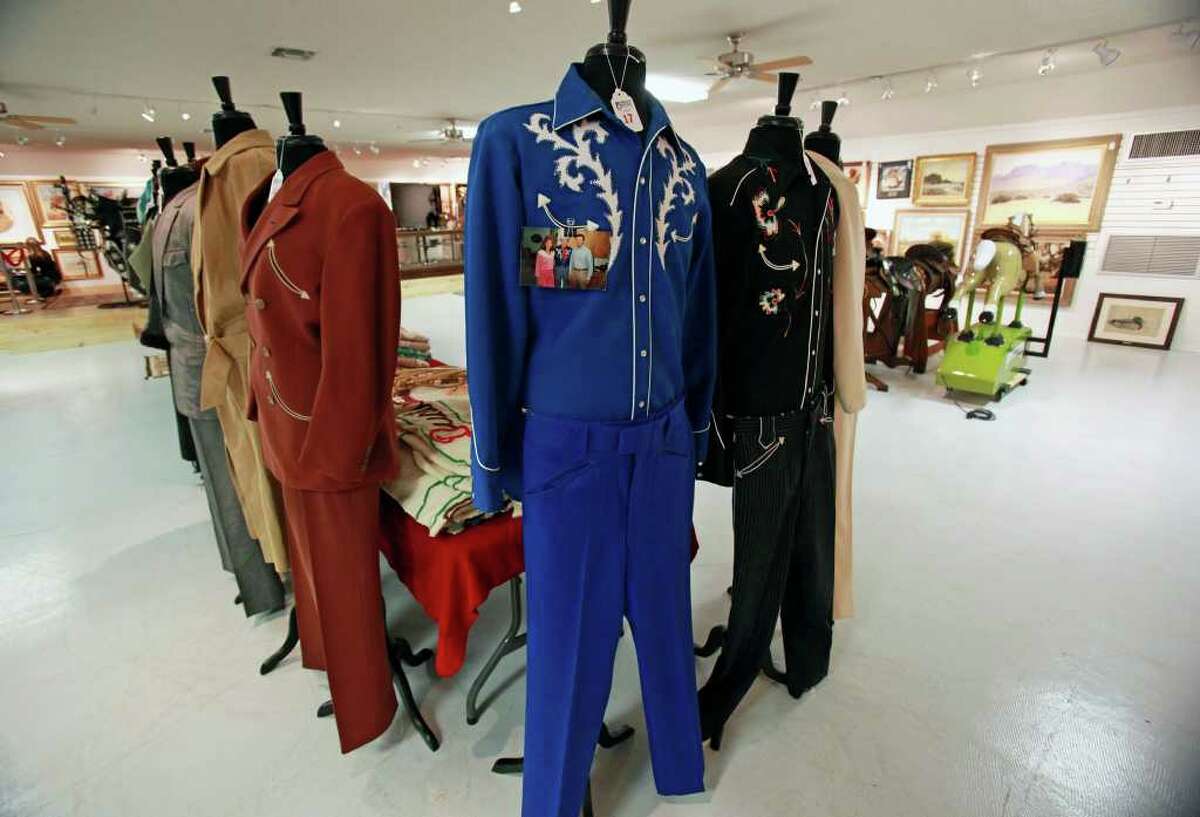 It's the last roundup for Roy Rogers' gear