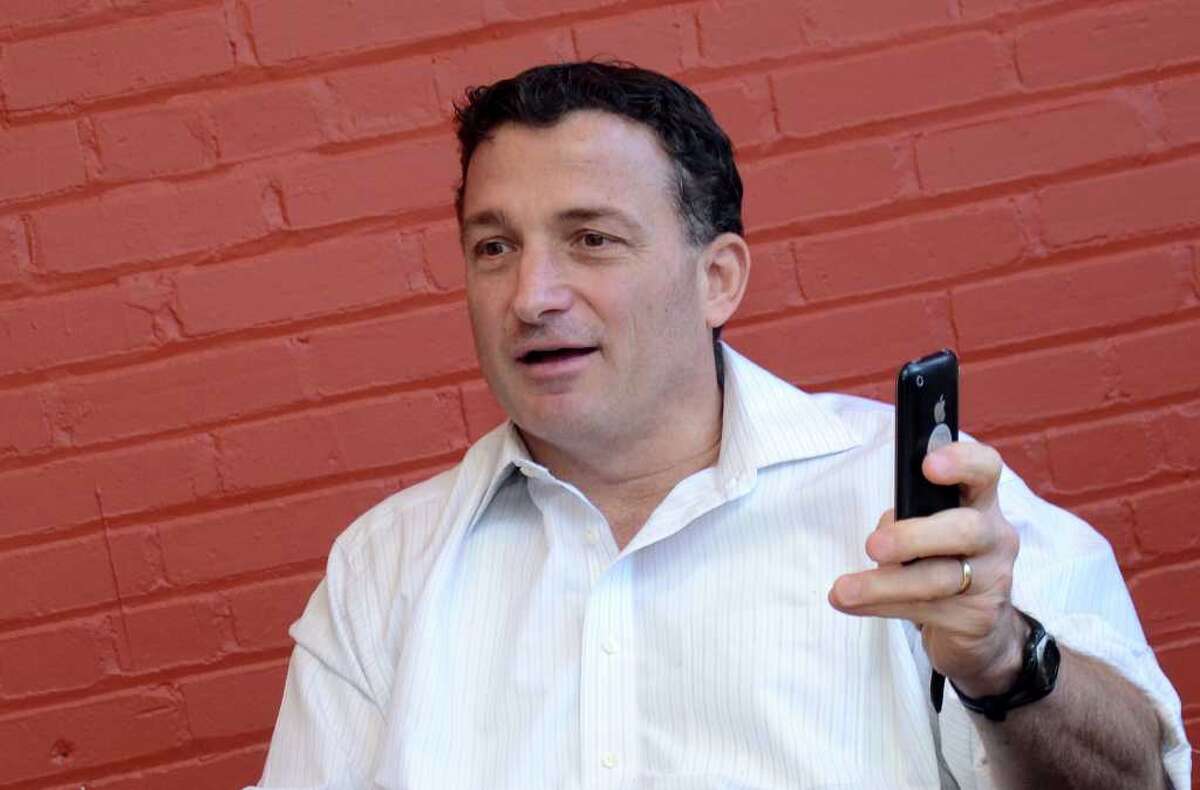 Philanthropist hopes to turn everyday acts into a charitable force