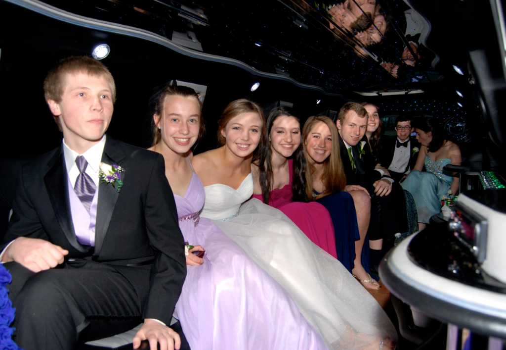 Let's dance: New Canaan Junior Prom