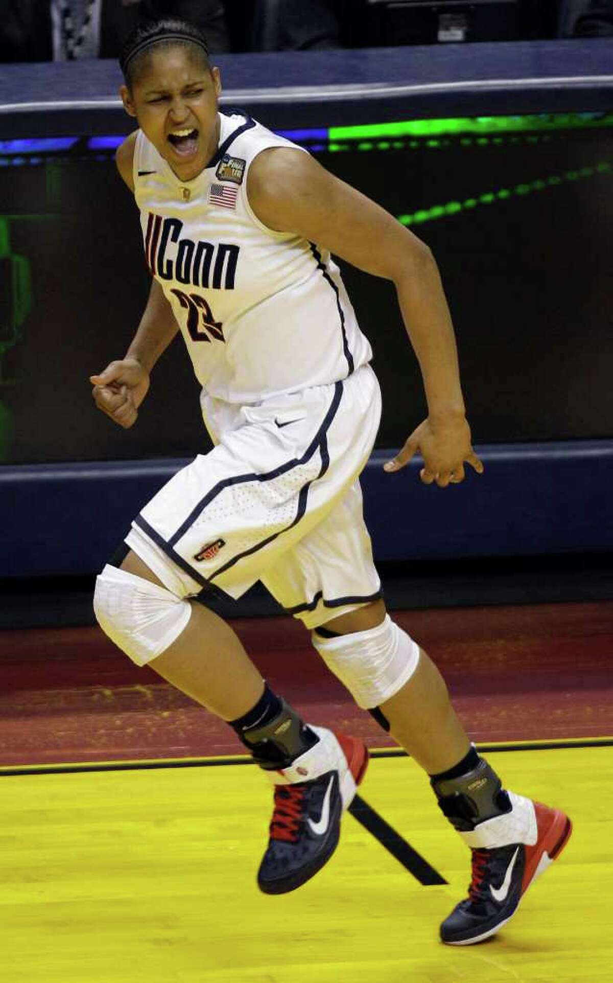 Maya Moore moves on to Lynx