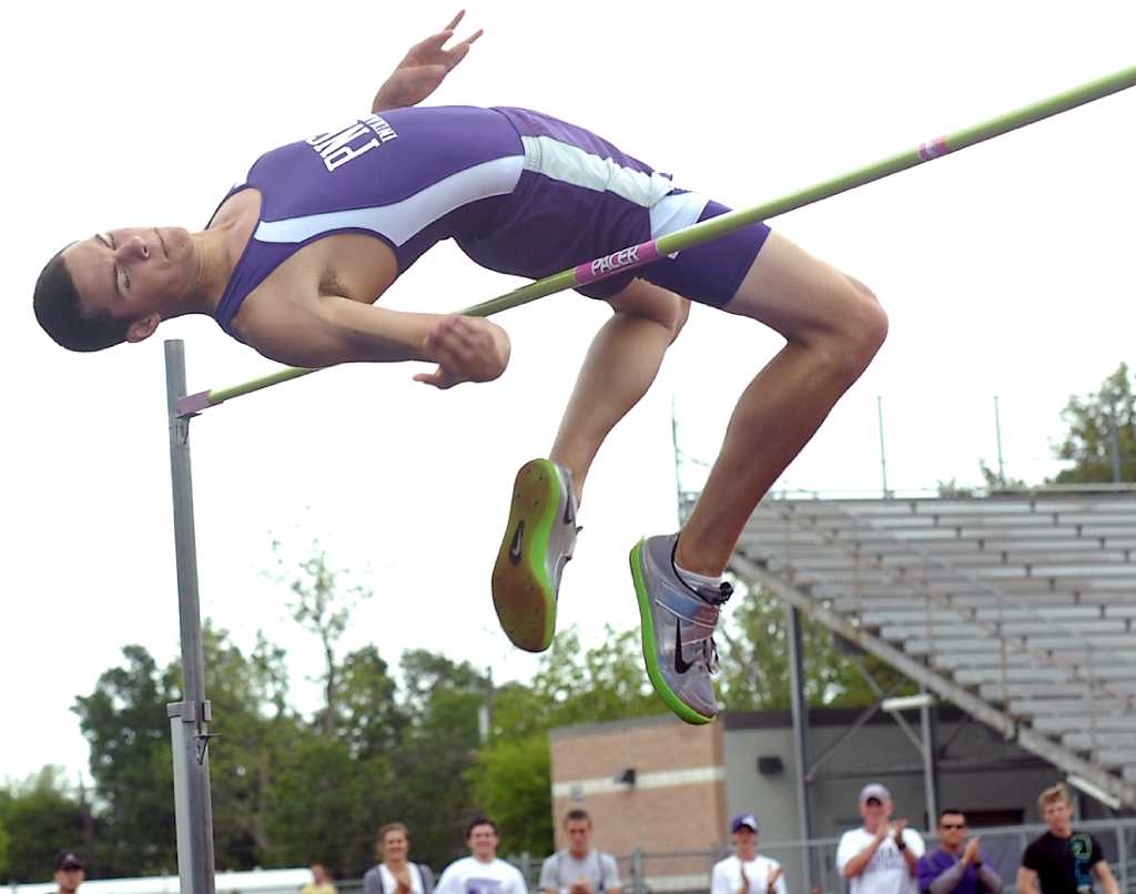 PN-G's Richards wins high jump title