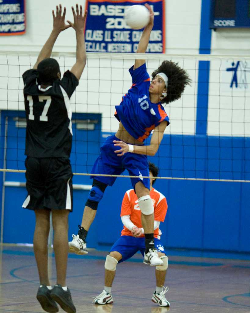 SCHOLASTIC ROUNDUP: Ridgefield girls win for a good cause