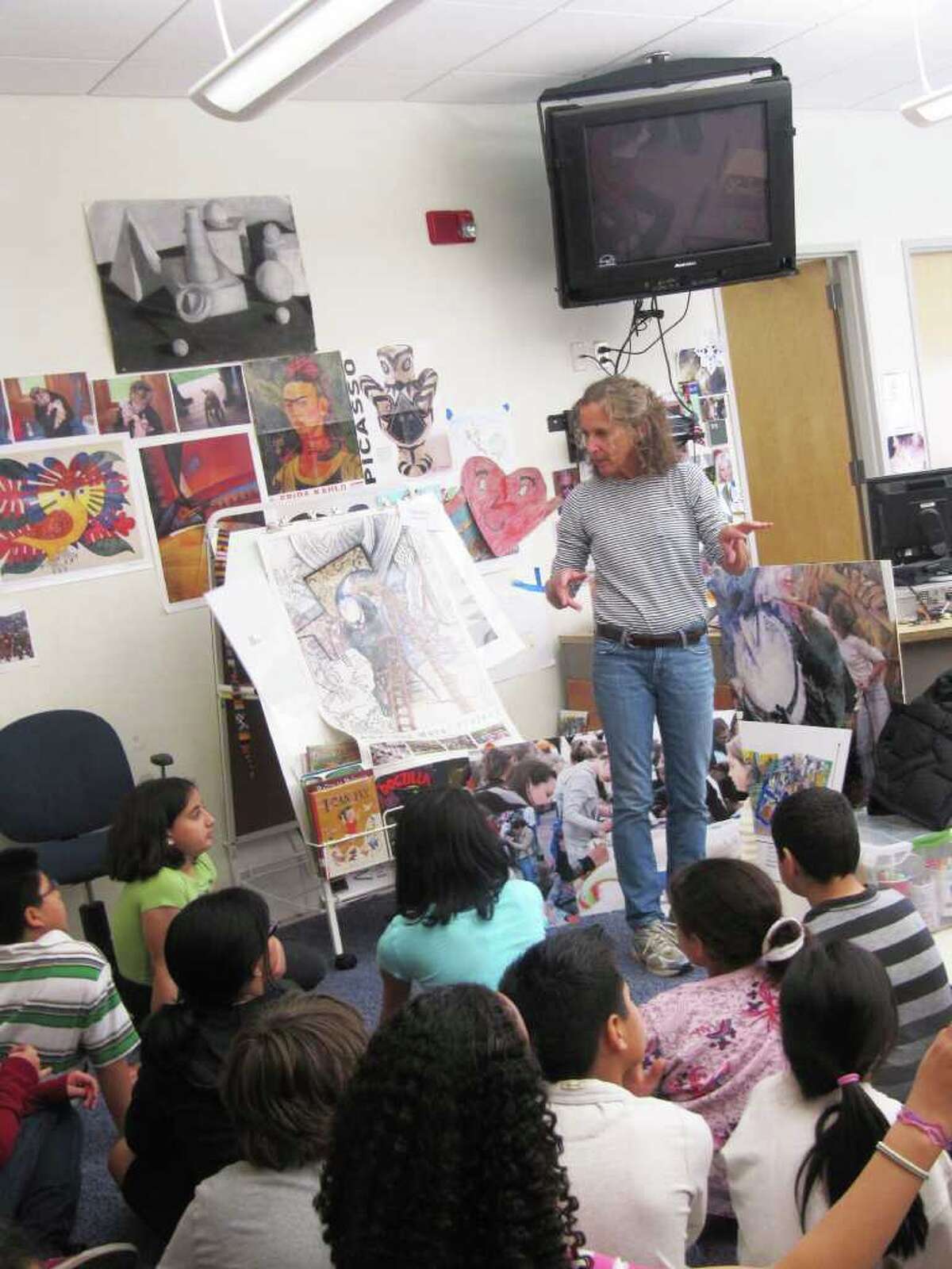 Massive mural makes big impression on McKinley kids