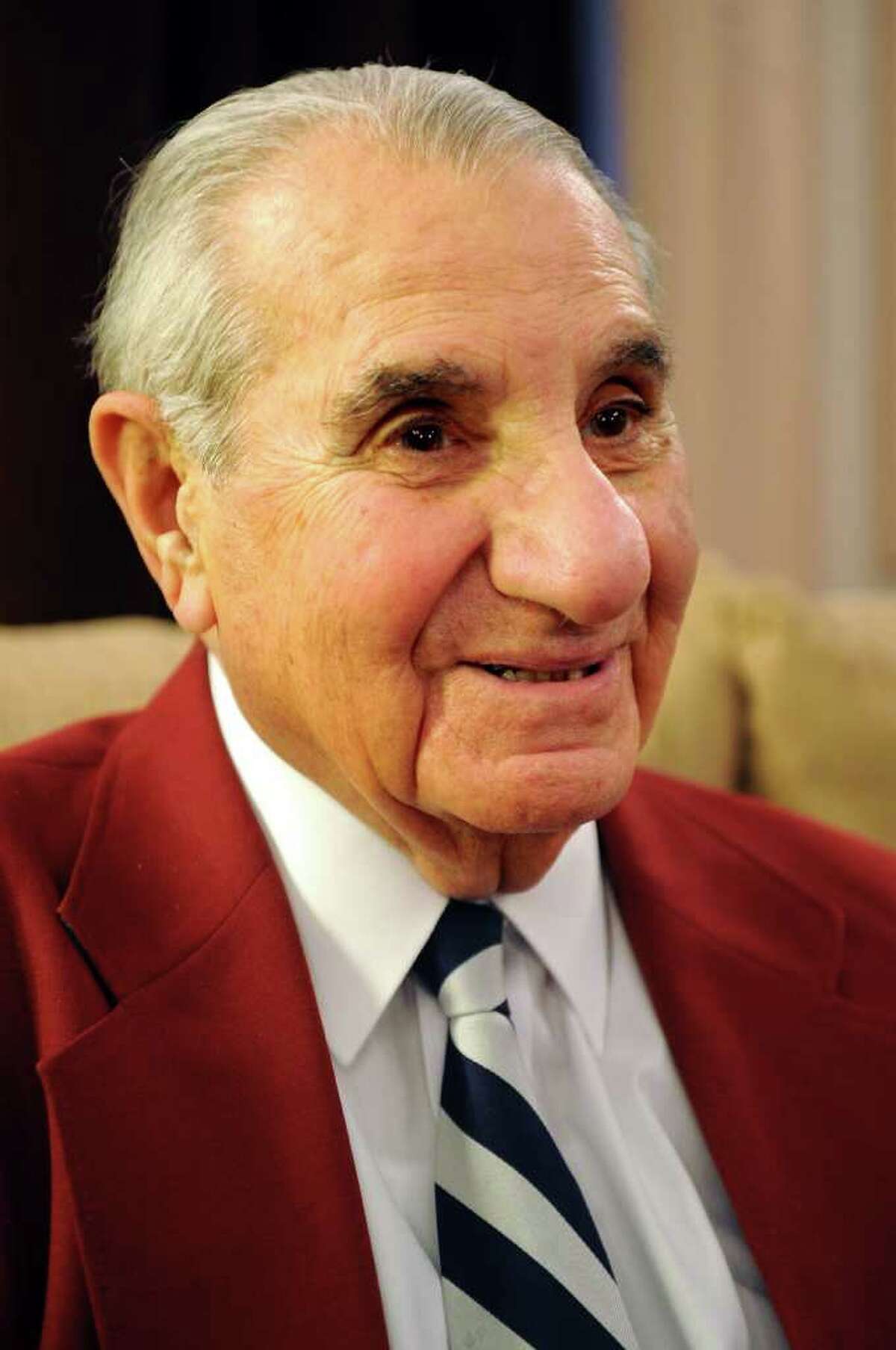 Santa-lawyer Tellalian to be honored by Goodwill for 60 years of service