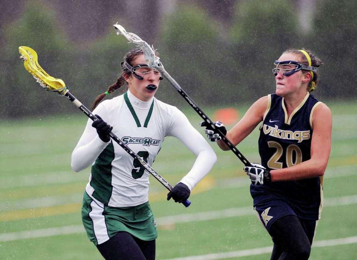 Sacred Heart lacrosse rains on King
