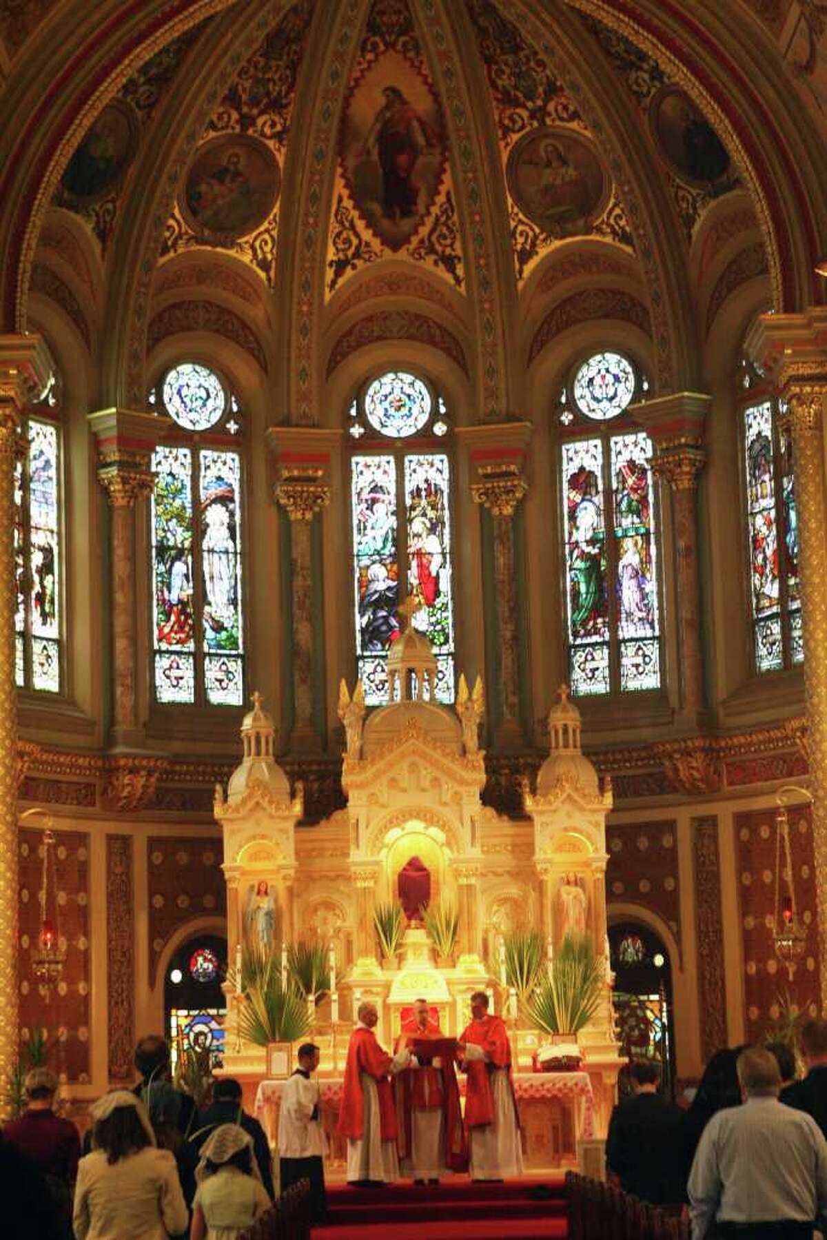 A medieval Easter for the faithful