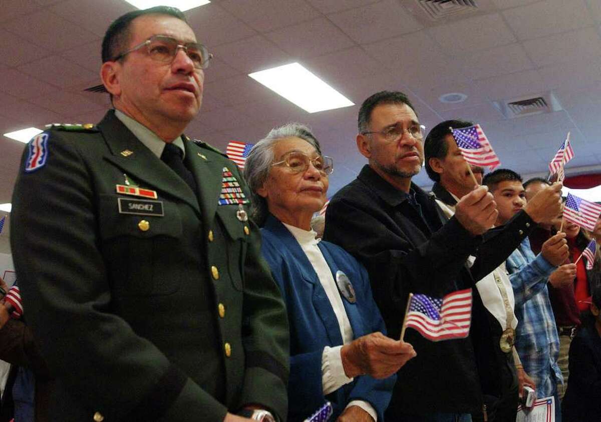 Sanchez eyeing run for Senate