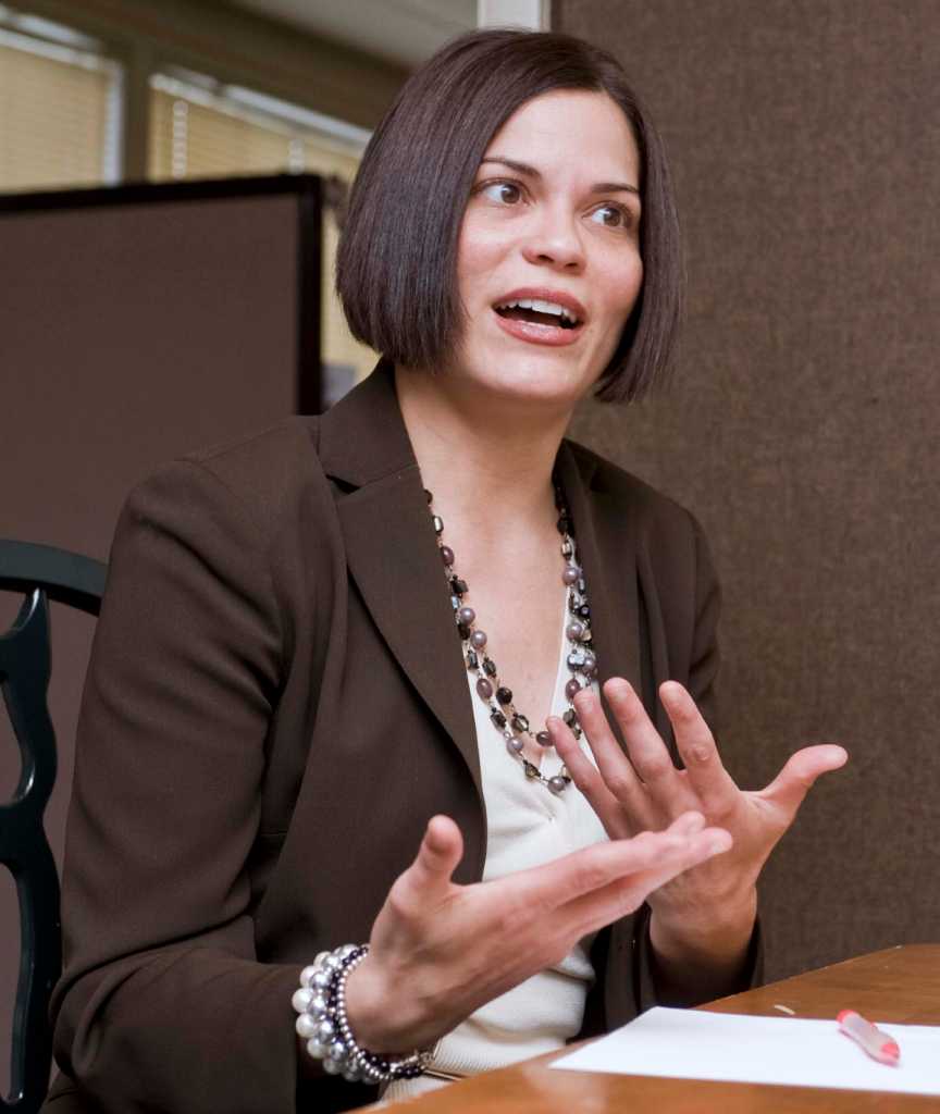 Alvarez-DiMarzo takes reins at Hispanic Center