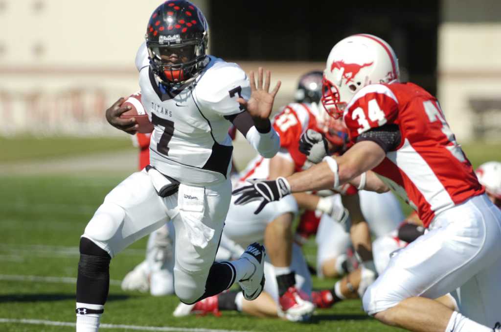 Memorial quarterback Singleton commits to Baylor
