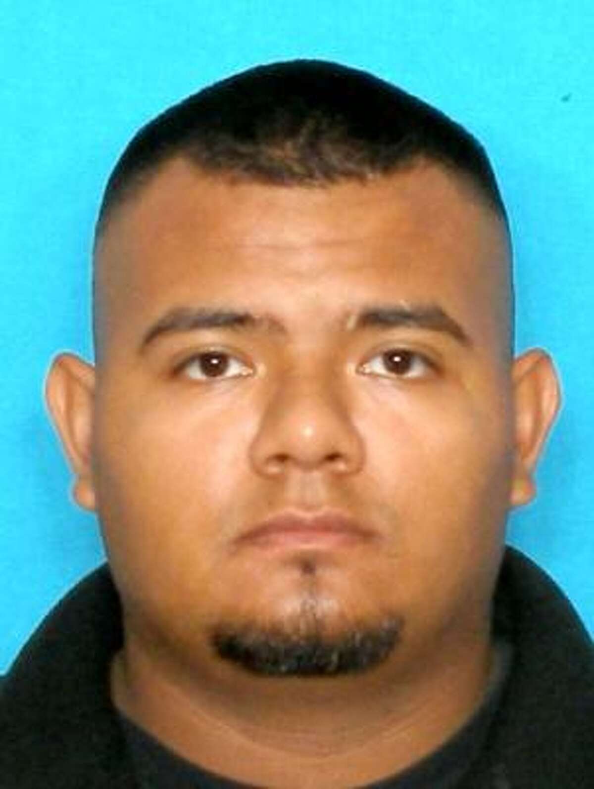 Authorities release photos of man in Fort Bend slaying