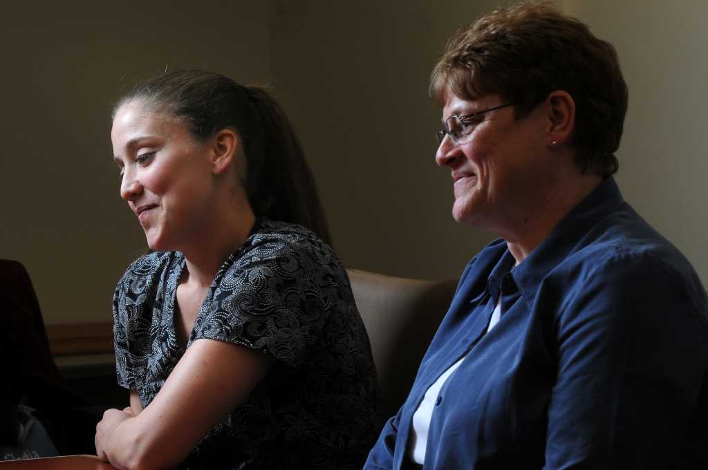 Grumpy patient, tender nurse