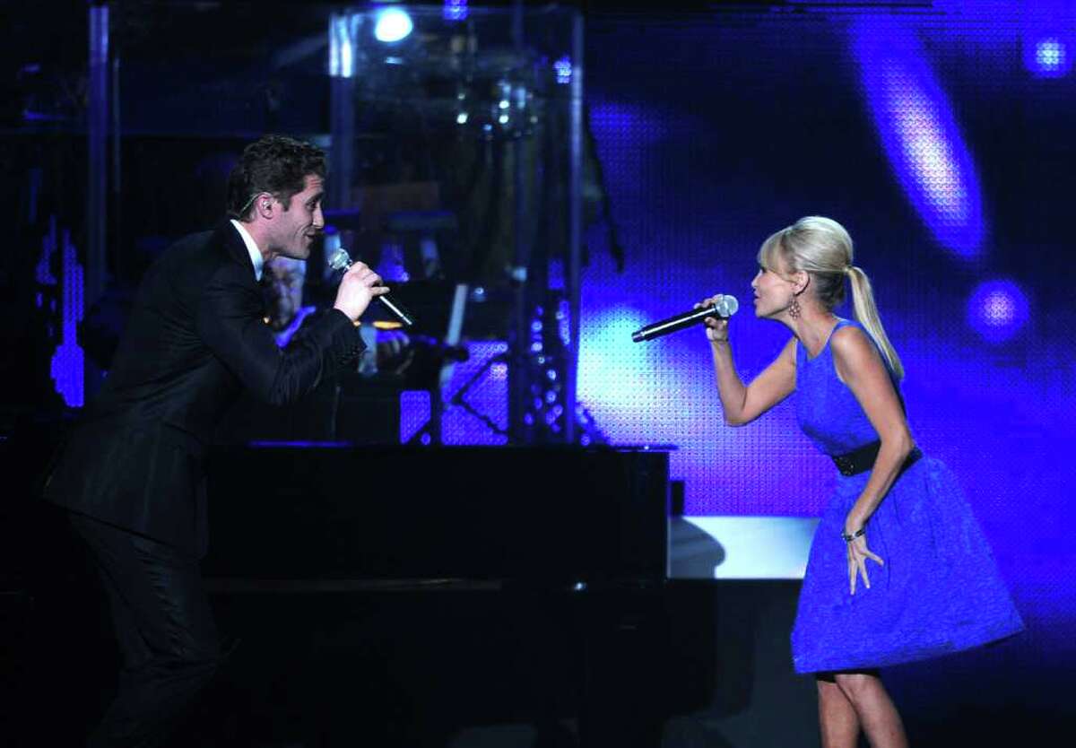 'Glee's' Matthew Morrison to perform in Danbury