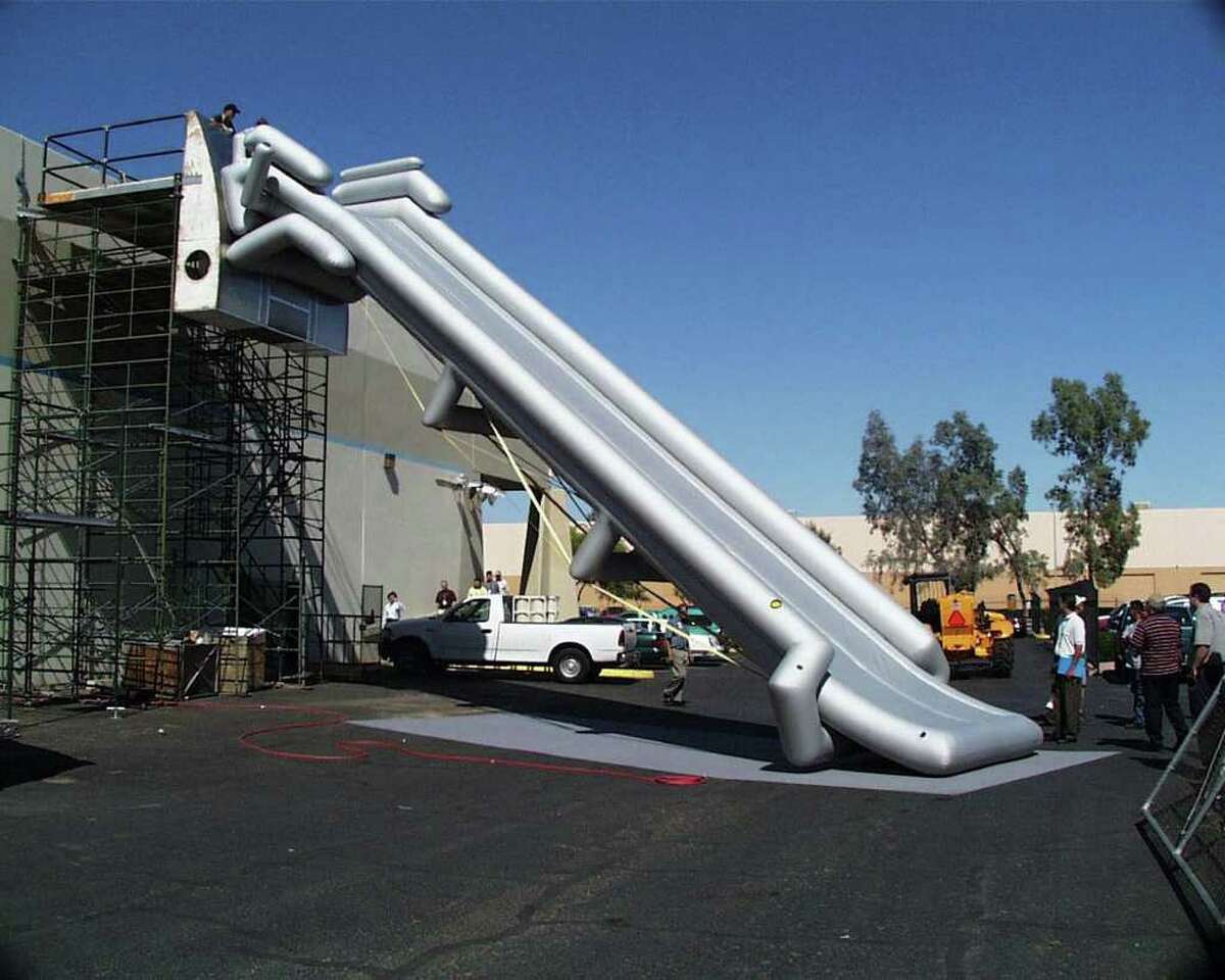 Airbus A380: Concept to commercial flight