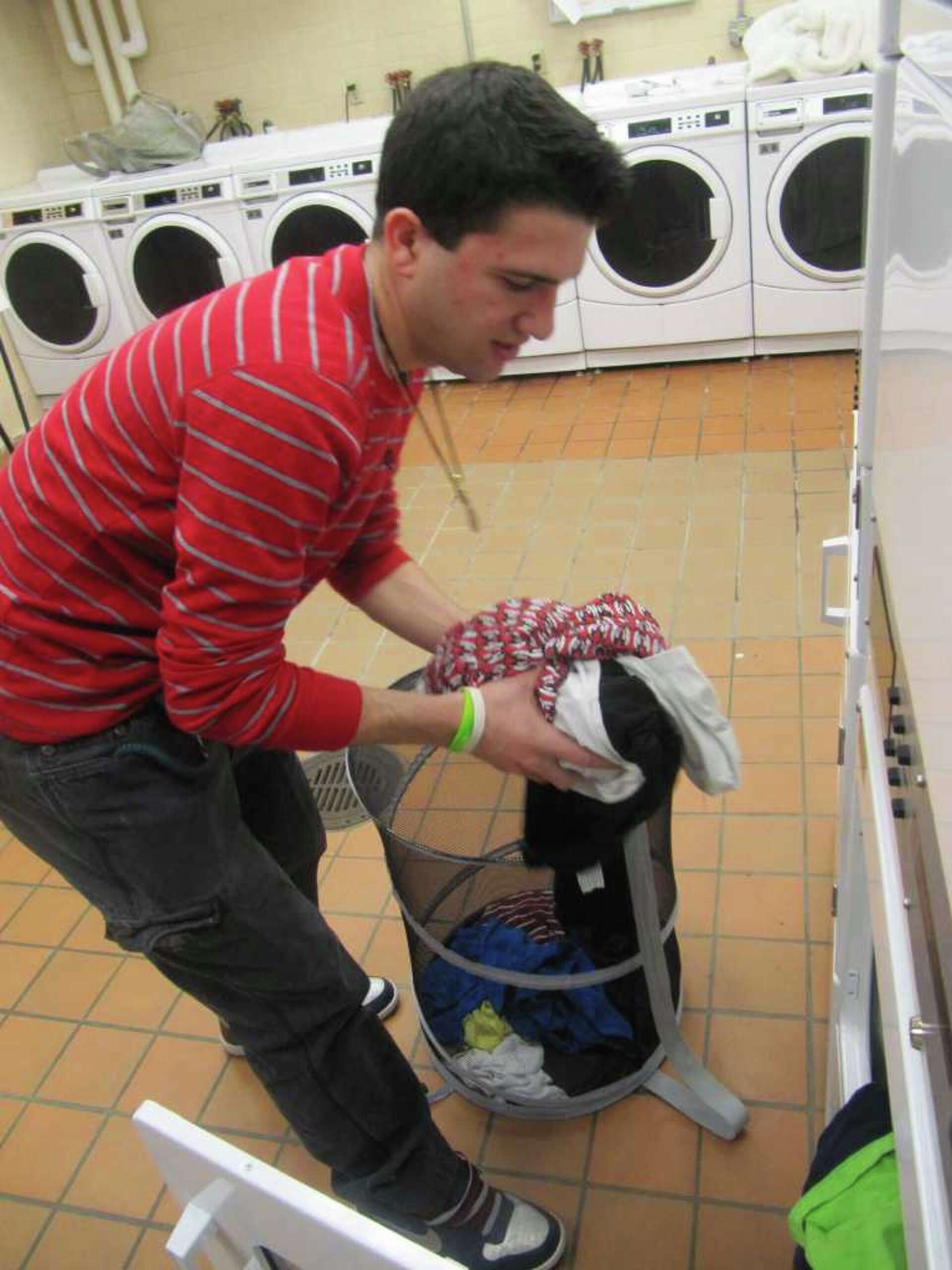 Fairfield University students able to 'view' laundry