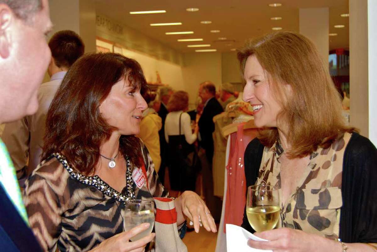 Ann Taylor/NFL alumni party to benefit Connecticut Youth