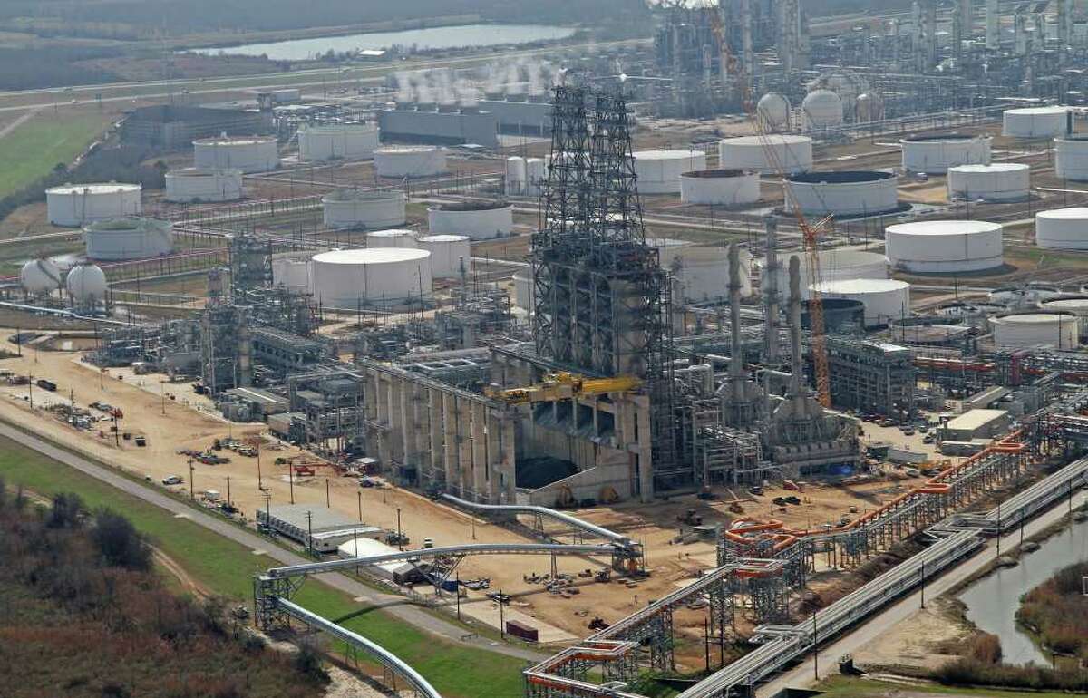 Total Port Arthur Refinery completes conversion project