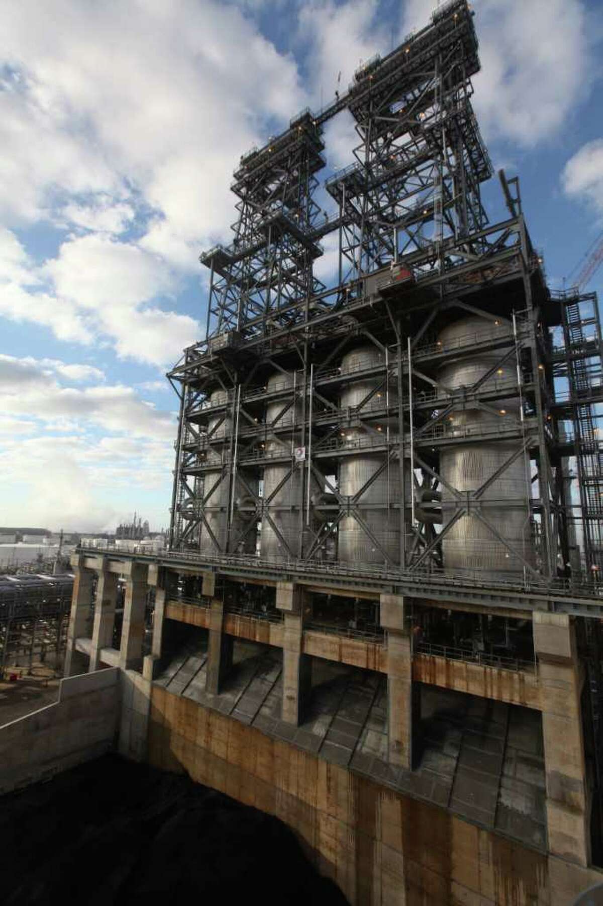 Total Port Arthur Refinery completes conversion project