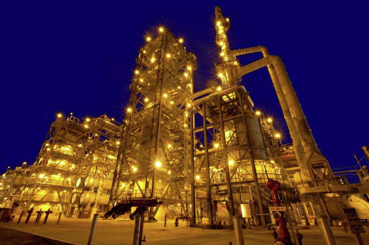 Total Port Arthur Refinery completes conversion project